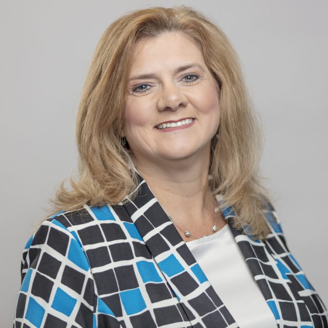 Robin Lyons | Black, Mann, & Graham L.L.P.